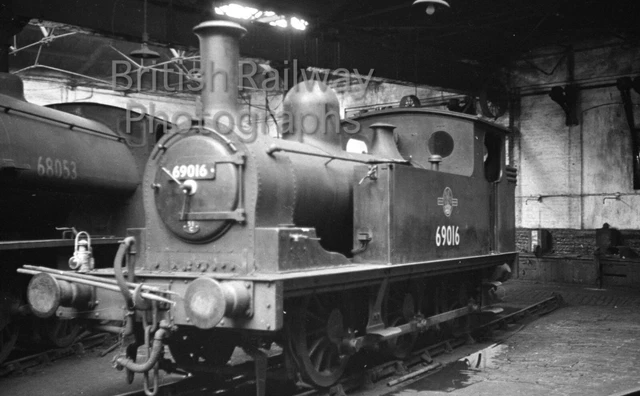 35MM NEGATIVE BRITISH Railways Steam Loco 69016 Class J72 West ...