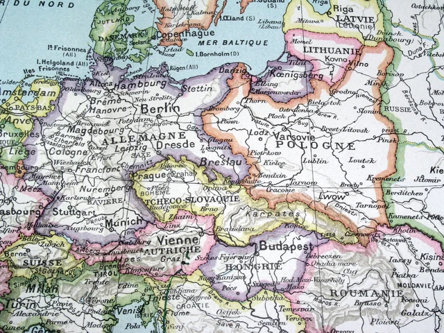 1925 VINTAGE POLITICAL Map Of Europe / Human Races Religions / Geology ...