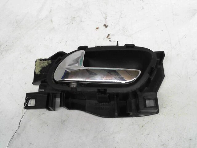 POIGNEE INT PORTE avg occasion CITROEN C3 PICASSO Phase 1 - 1.6 HDi ...