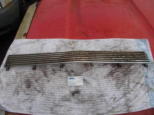 FORD CAPRI MK1 Prefacelift front grille. £69.99 - PicClick UK