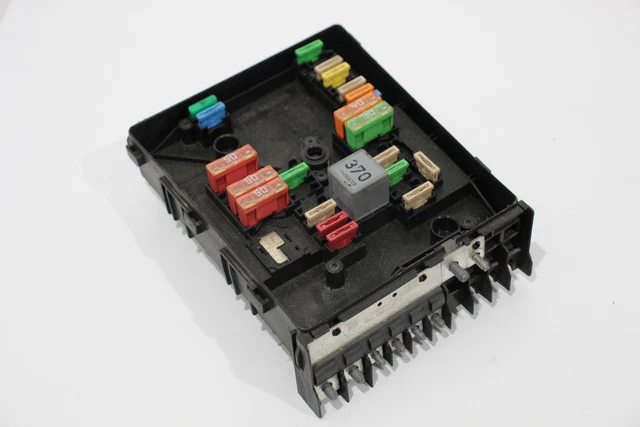 VW GOLF 1K MK5 Main Relay Fuse Power Distribution Box 1K0937125D $84.77 ...