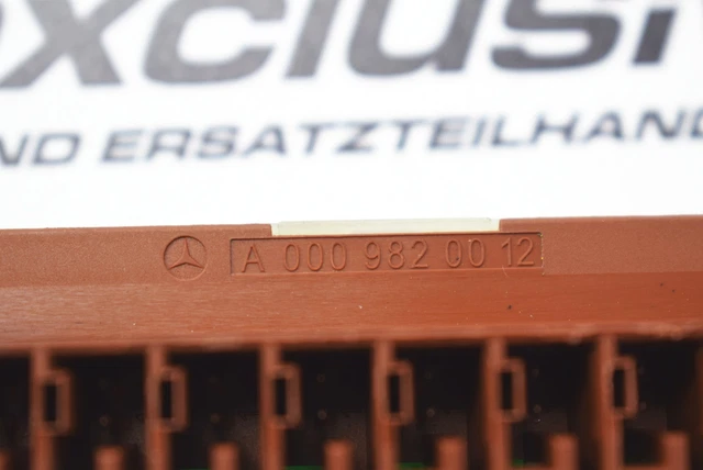 MERCEDES ML 350 W166 Bluetec Verteilerblock rechts Verteiler Block ...