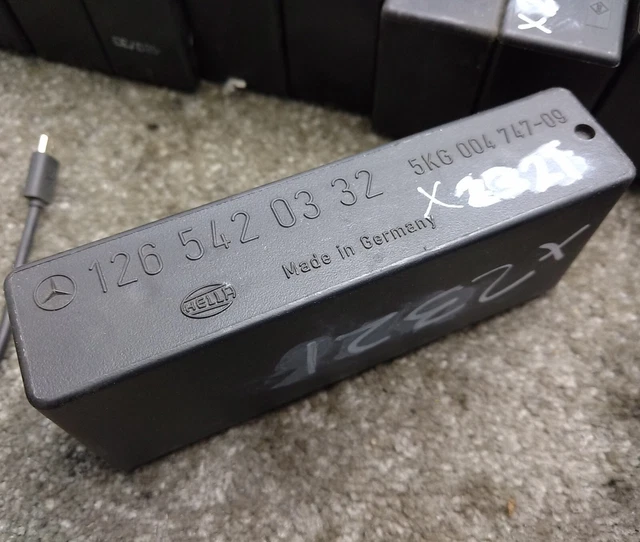 GENUINE MERCEDES HELLA W124 W126 Head Light Control Module Relay ...