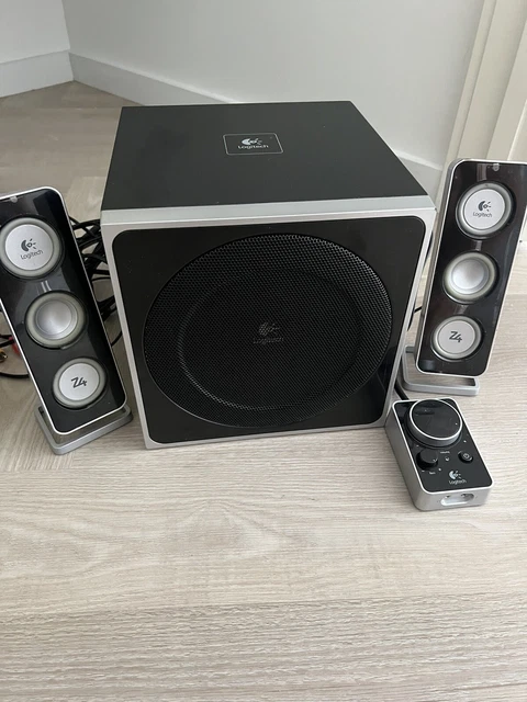 LOGITECH Z4 COMPUTER Speakers, Subwoofer and Volume Controller Control ...