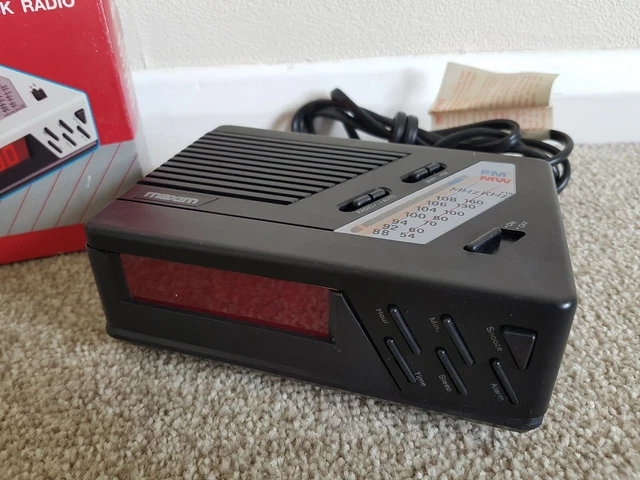 VINTAGE MAXIM MX18-03 Electronic Alarm Clock Radio MW/LW - NEW & Boxed ...