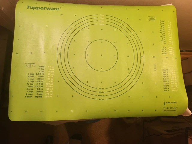 LOT OF 2 Tupperware size charts plus vintage 18" white/green plastic ...