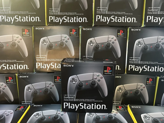 PS5 DUALSENSE WIRELESS Controller 30th Anniversary LIMITED EDITION ...