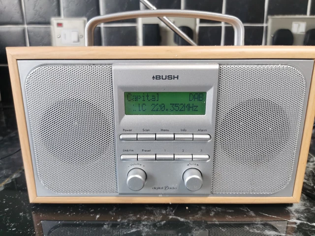 BUSH WOODEN DAB & FM Digital Radio 908/8157 (SG002D) good working order ...