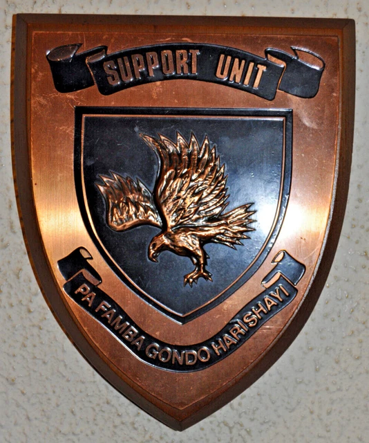 VINTAGE RHODESIAN POLICE Support Unit regimental mess wall plaque ...