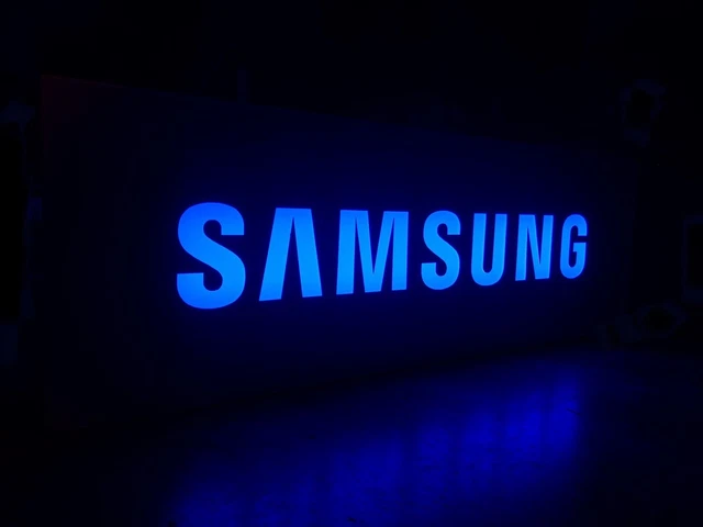 RARE ORIGINAL COLLECTORS Samsung Light Advertising Advertising £169.27 ...