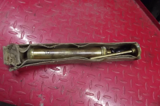 VINTAGE MILITARY WW2 Injector Oiler Hand Pump 10 £49.99 - PicClick UK