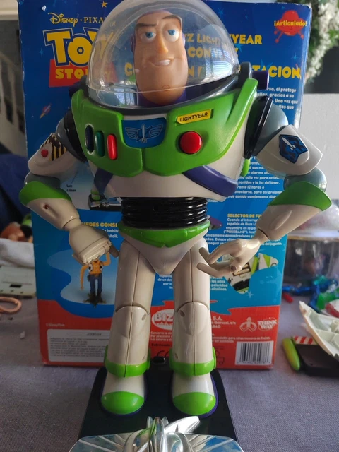 BUZZ LIGHTYEAR ROOM Guard Disney Pixar Thinkway Toy Story 2 Spanish ...