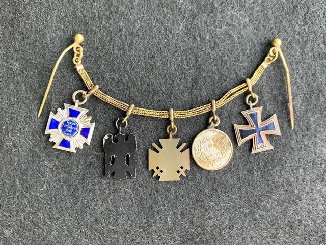 RARE ORIGINAL WW1-WW2 German Iron Cross, Bravery, Miniature Chain £185. ...