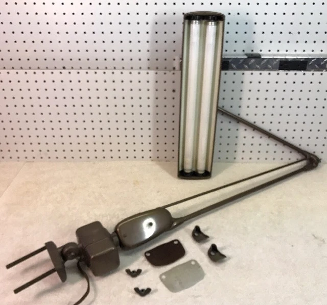 VINTAGE DAZOR FLOATING Work Lamp Articulating Clamp-On Bench Light(s ...