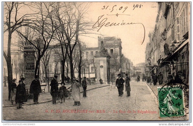 17 ROCHEFORT SUR MER - la rue de la republique. EUR 8,00 - PicClick FR
