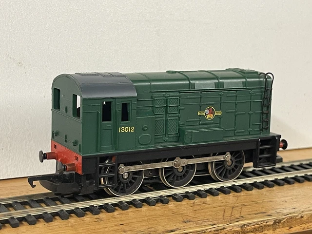 HORNBY OO GAUGE Model Railway R156 Br Green Class 08 Diesel Shunter ...
