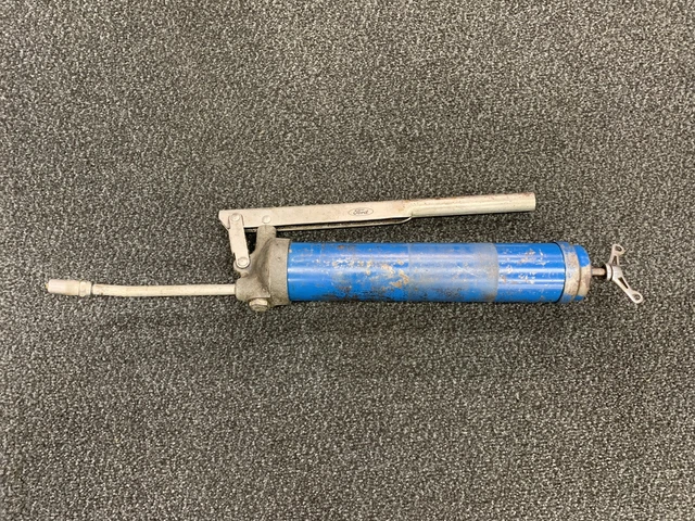 GENUINE VINTAGE FORD Tractor Grease Gun £160.00 - PicClick UK