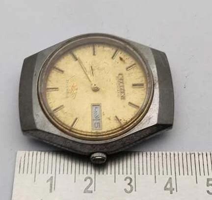CITIZEN 8200 NON Working Watch Movement For parts & Repair Work O 35143 ...