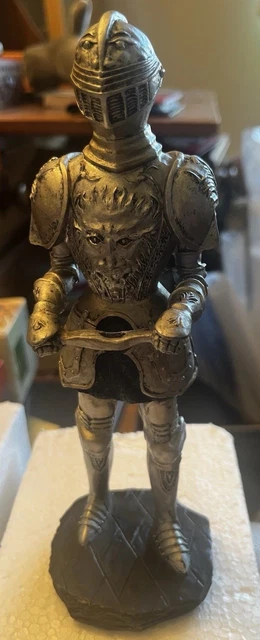 VINTAGE KNIGHT MEDIEVAL Warrior Soldier Resin Sculpture Figurine £26.72 ...