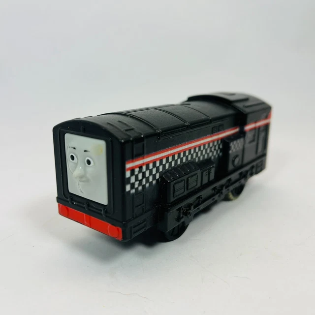 THOMAS & FRIENDS TrackMaster Talking DIESEL Motorized Train Engine 2010 ...