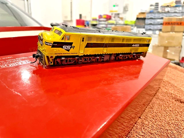 HO SCALE TRAINORAMA Nsw Nswgr Yellow Ssr 44 Class Diesel Loco # 4483 ...