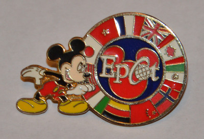 DISNEY MICKEY MOUSE EPCOT World Showcase COUNTRIES Flags WORLD Japan ...
