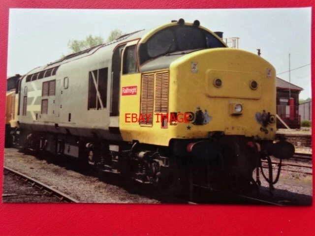 PHOTO BR Class 37 Loco Railfreight Livery £3.00 - PicClick UK