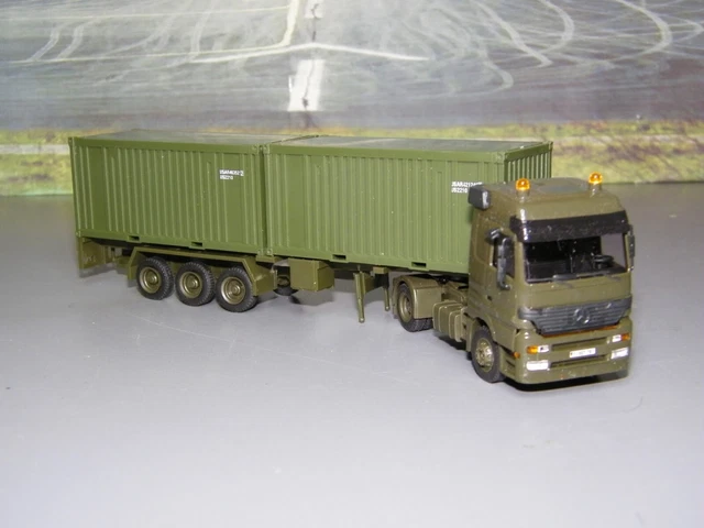 🚩ALBEDO ACTROS BUNDESWEHR Trident Container Transport H0 1:87 Roco ...