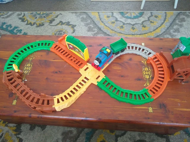 THOMAS & FRIENDS All Around Sodor Interactive Train Set PLASTIC £25.27 ...