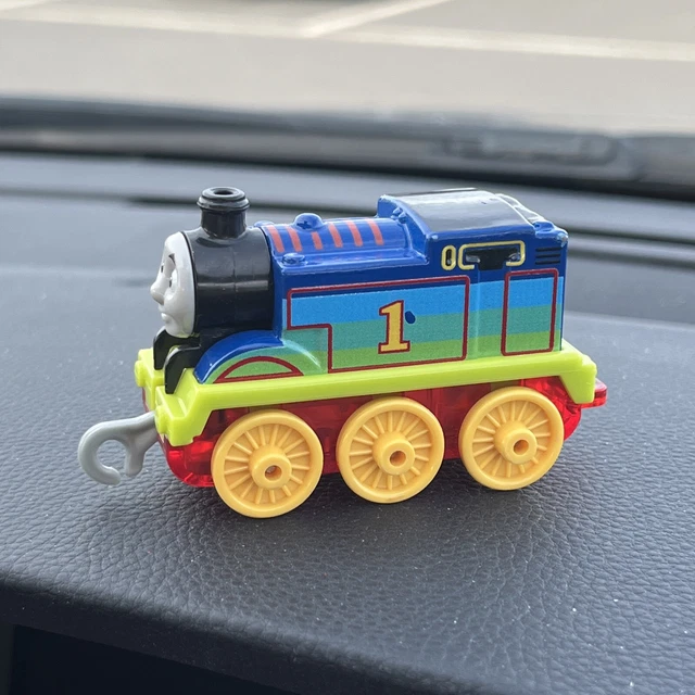 THOMAS & FRIENDS Thomas the Tank Engine Push Along Metal Train Pride ...