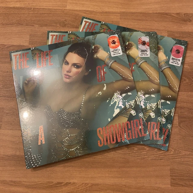 TAYLOR SWIFT THE Life of a Showgirl: Holiday Vinyl Collection (Bundle ...