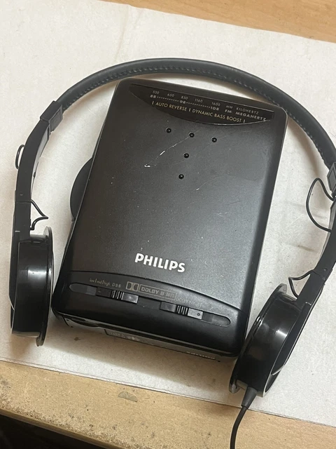 PHILIPS RADIO CASSETTE Player Walkman + Headphone Vintage Working ...
