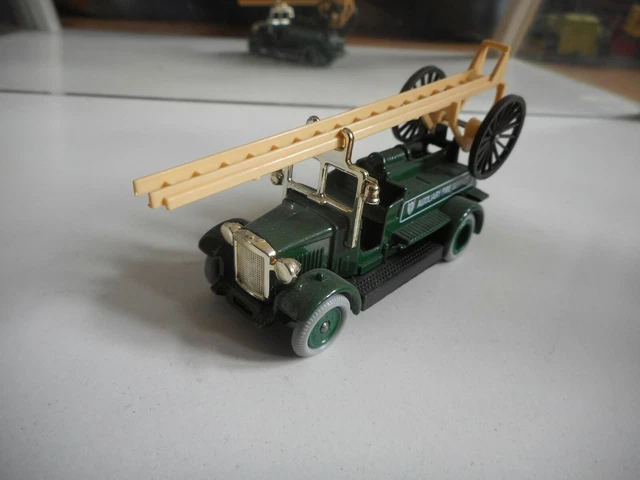 DAYS GONE / Lledo Fire Engine in Grün EUR 5,99 - PicClick DE