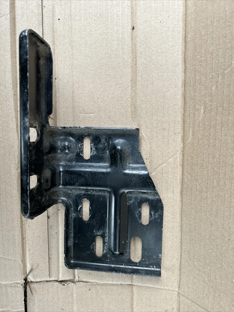 IVECO DAILY MK6 2018 Front Bumper Mounting Bracket Holder Left Side N/S ...
