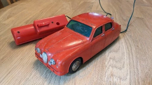 VINTAGE REMOTE CONTROL 2.4 Jaguar car (Empire Made) £20.00 - PicClick UK