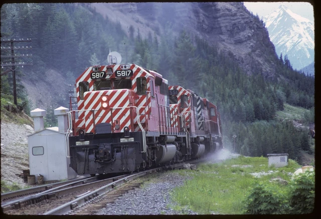 BH.DDB1.CP561 ORIGINAL SLIDE Canadian Pacific SD40-2 #5817 at Field, BC ...