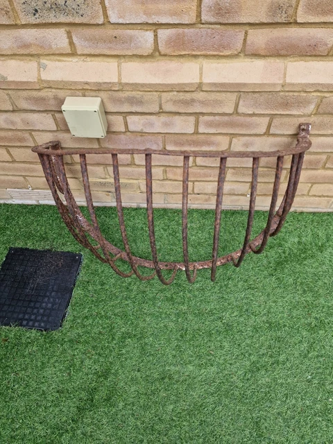 ANTIQUE VICTORIAN CAST Iron Hay Rack Horse Feeder Stable Planter Prop ...