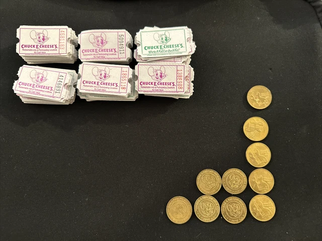VINTAGE CHUCK E Cheese Tickets (180)Tokens Coins Lot (10) £14.33 ...