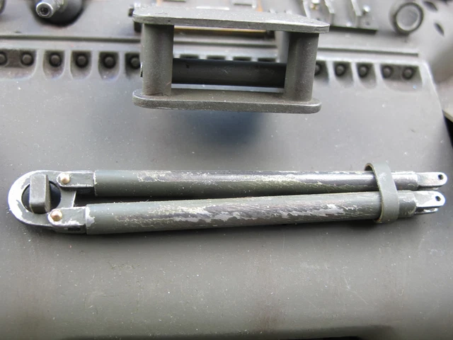 ABSCHLEPPSTANGE SHERMAN M32 RC US Panzer Tank Metall Bausatz Kit ...