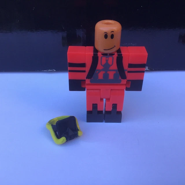 ROBLOX FIRE & Rescue Pinewood Computer Core Figure Celebrity Series 9 ...