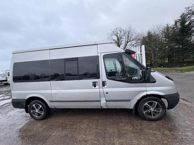 59 PLATE FORD Transit 2.2 tdci 140 Silver 9 seater minibus 12 months ...