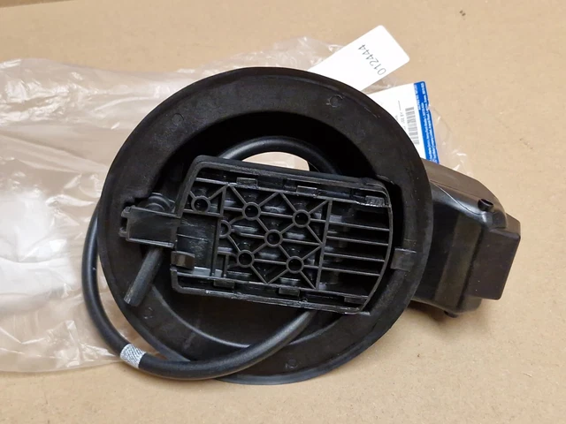 FORD FIESTA MK7 Fuel Tank Filler Pipe Housing 2008-2017 1783014 Genuine ...