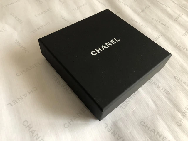 CHANEL BLACK CARDBOARD Gift Box 4.75 in x 4.75 in EMPTY £14.36 ...