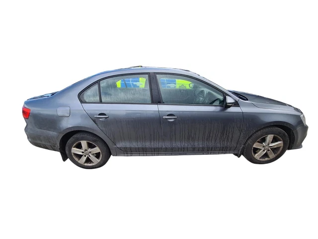 VOLKSWAGEN JETTA RIGHT Front Hub/Stub Axle.Assembly Mk6 (A6) 2011-2018 ...