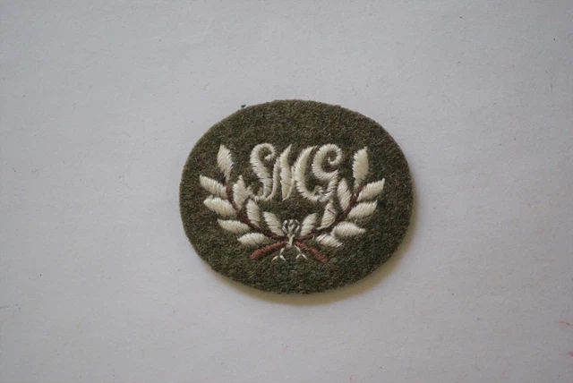 BRITISH ARMY SUB Machine Gun qualification badge for service dress £2. ...