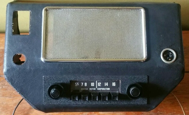 AUSTIN HEALEY SPRITE MG Midget original radio & console by BMC EUR 193 ...