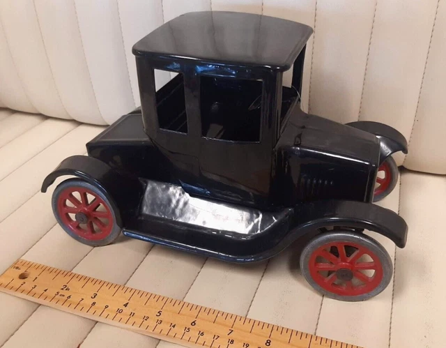 1924-26 BUDDY L Pressed Steel No. 210B Flivver Ford Coupe $968.00 ...