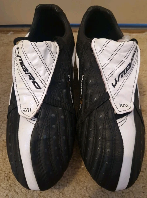 MENS VINTAGE 2003 Umbro XAI Exo Skeleton Metal Studs Football Soccer ...