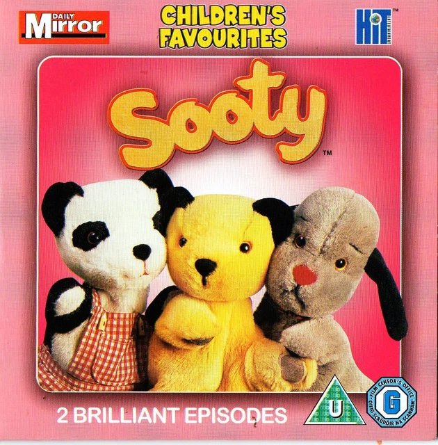 SOOTY 2 Brilliant Episodes Daily Mirror Childrens Favourites sooty-2-brilliant-episodes-daily-mirror-childrens-favourites