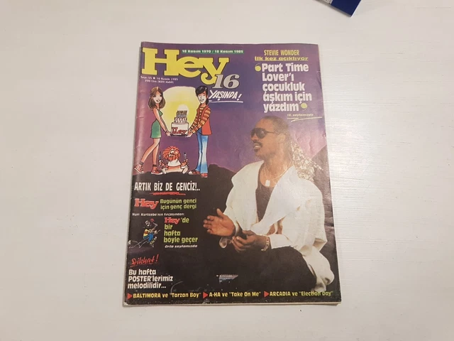 STEVIE WONDER 1985 Magazine Sade Adu Dire Straits Kate Bush Pat Benatar ...